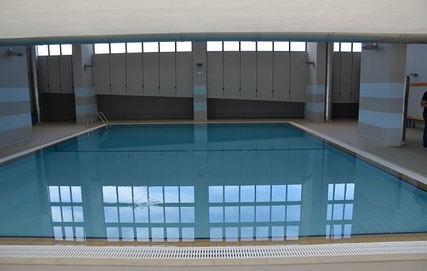 ΚΛΕΙΣΤΗ Η ΜΙΚΡΗ ΠΙΣΙΝΑ ΣΤΗ ΝΕΑ ΠΟΛΙΤΕΙΑ - Paidis.com