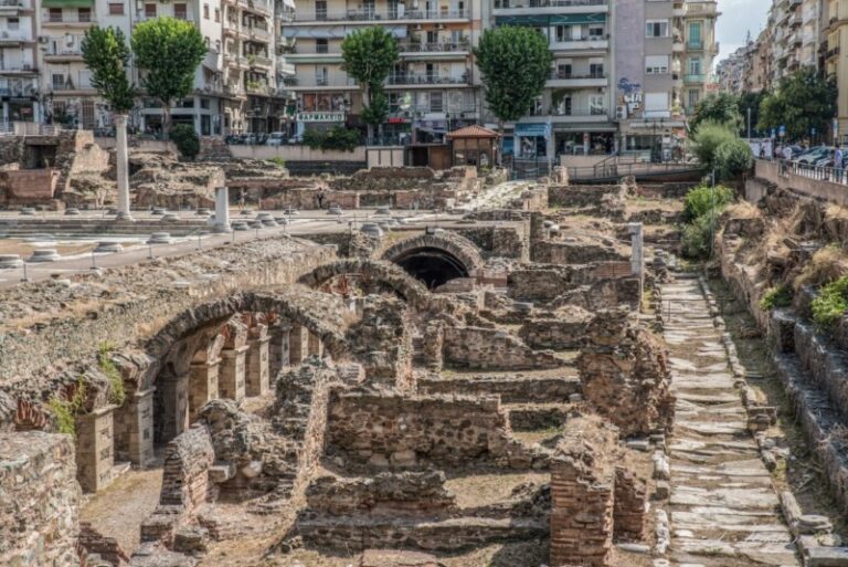 Μνημείο ανεκτίμητης αξίας η Ρωμαϊκή Αγορά της Θεσσαλονίκης - TrikalaView