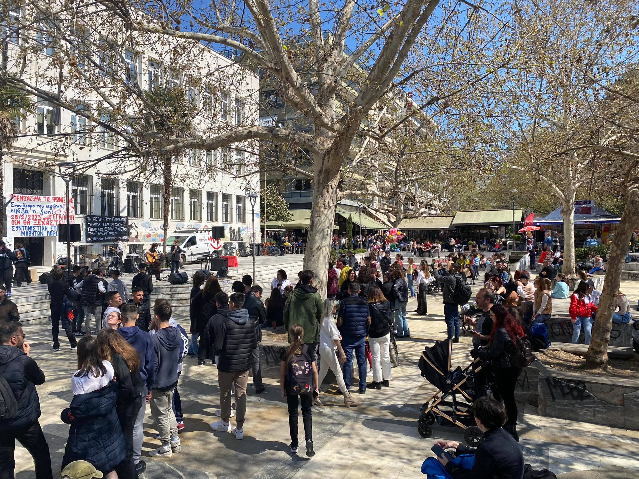 ΜΕΓΑΛΗ ΣΥΝΑΥΛΙΑ ΟΡΓΗΣ ΓΙΑ ΤΟ ΕΓΚΛΗΜΑ ΤΩΝ ΤΕΜΠΩΝ ΣΤΗ ΛΑΡΙΣΑ - LarisaNew