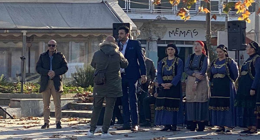 Στο Δαμάσι για το έθιμο της γκαμήλας ο Στέλιος Τσικριτσής - LarisaNew